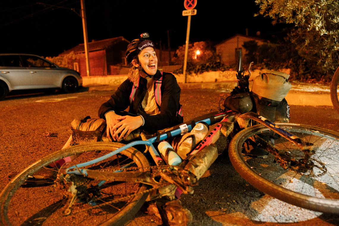 Apéro-projection du film 2022 - Poco Loco Montpellier-Barcelone ...